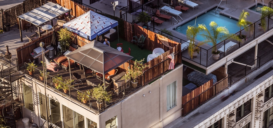 Fancy Rooftop Bars? - Markets Media